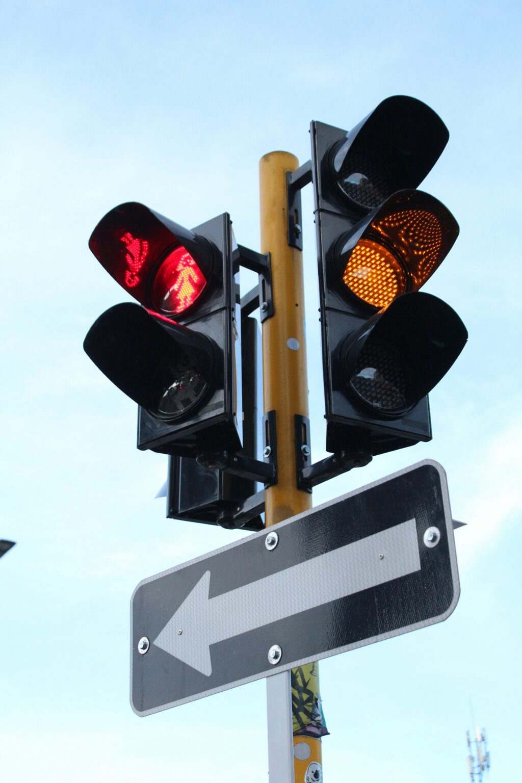 How Long Should a Yellow Light Be? | Kittelson & Associates, Inc.